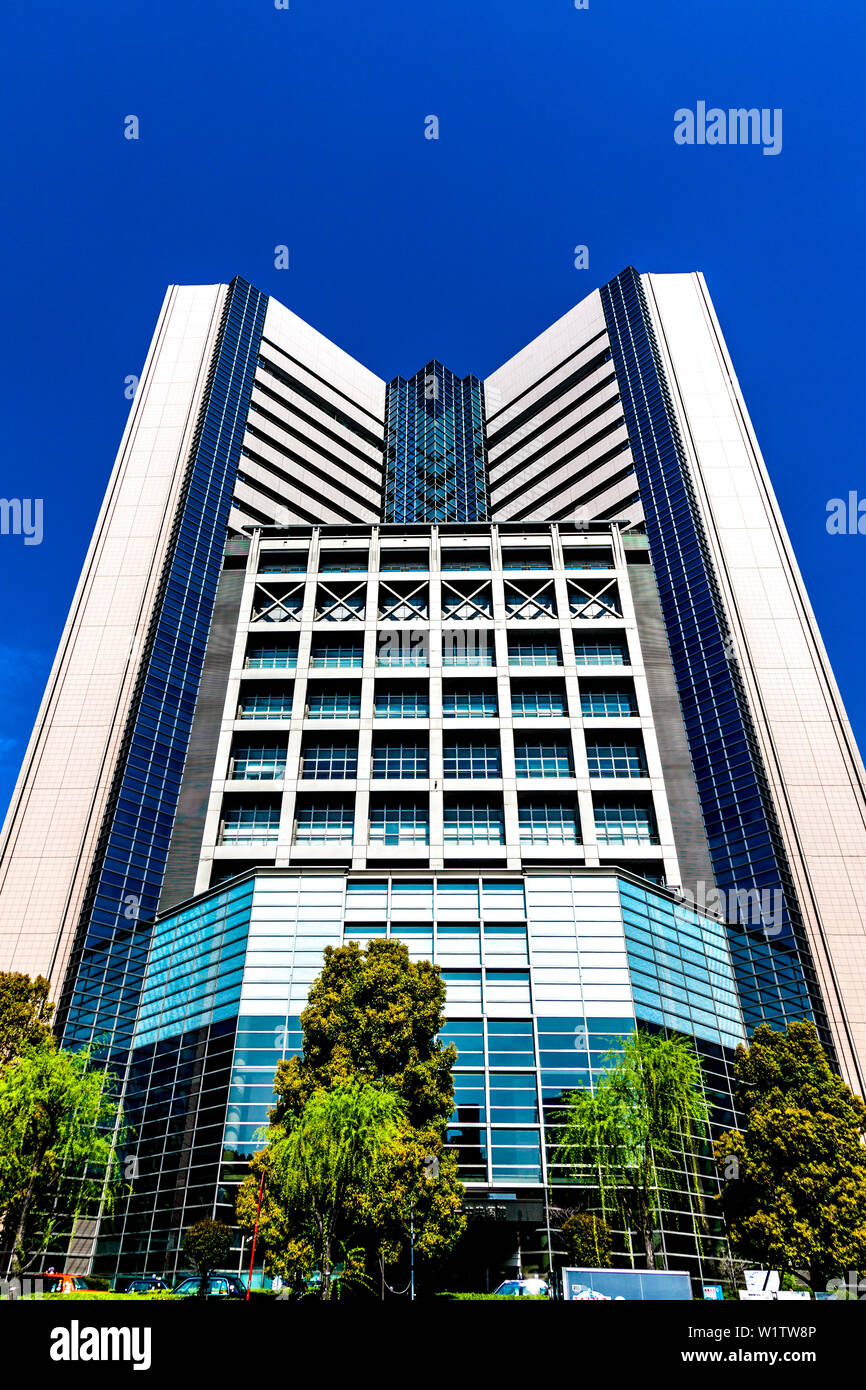 Contemporary architecture, building facade in Tokyo, Japan Stock Photo ...