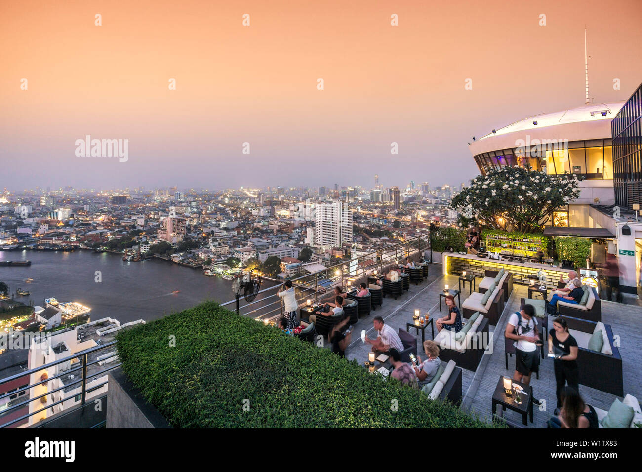 Millenium Hilton, 360 Rooftop Bar, skyline view point, Chao Praya River ...