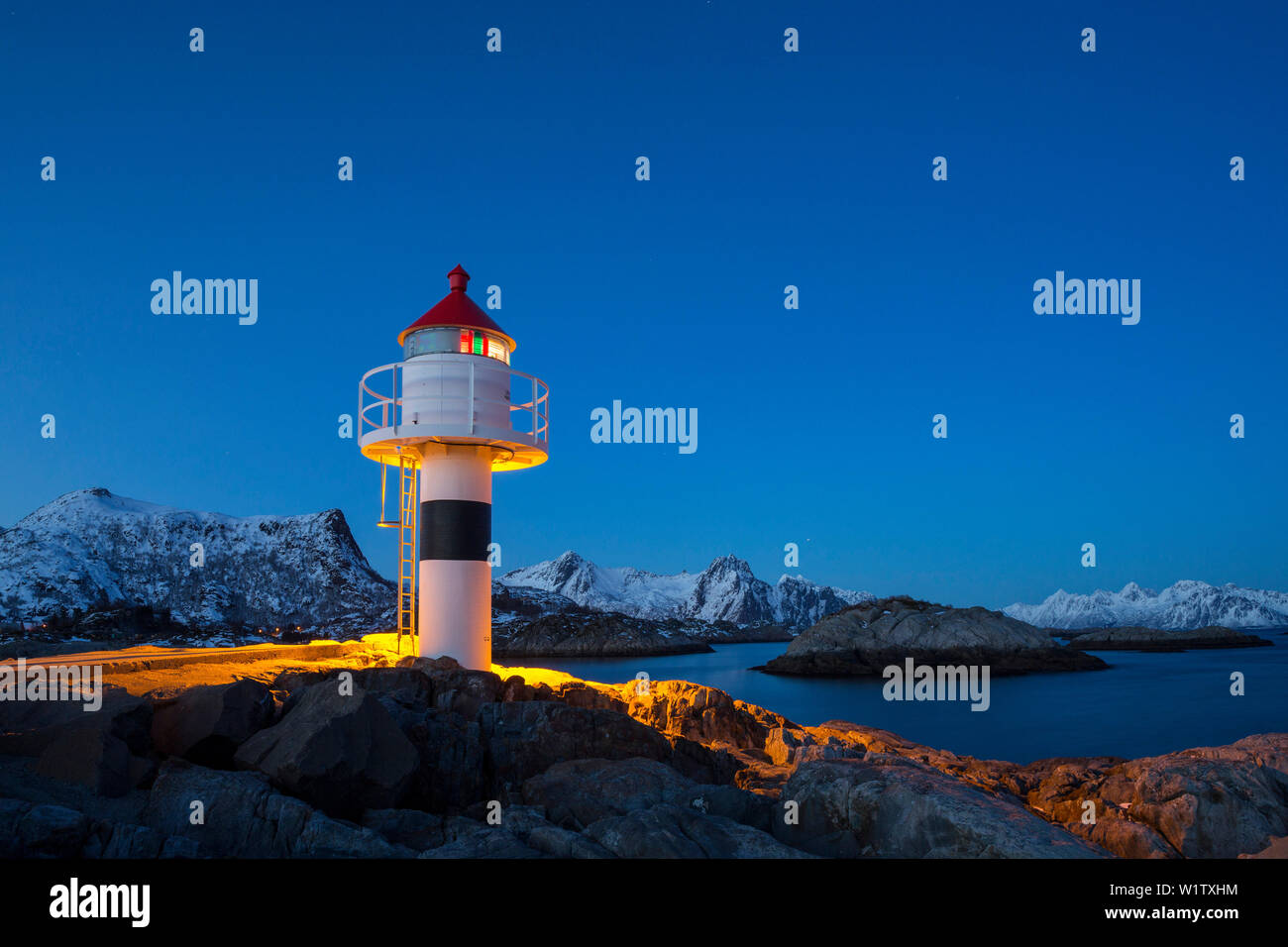 Lighthouse of Kabelvag at dusk, Austvagoya, Lofoten Islands, Norway ...