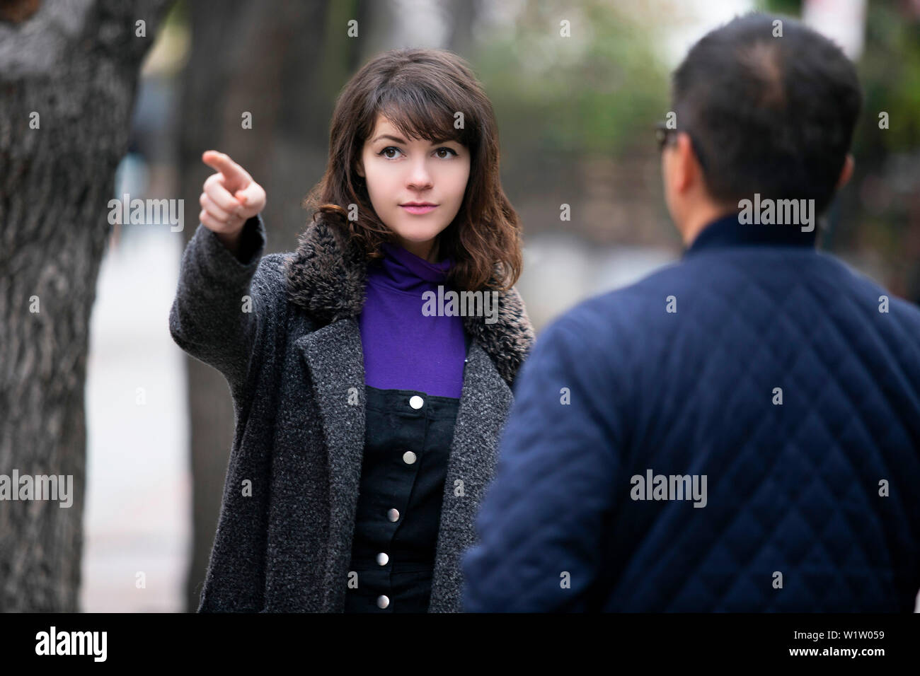 Girl street asking directions hi-res stock photography and images - Alamy