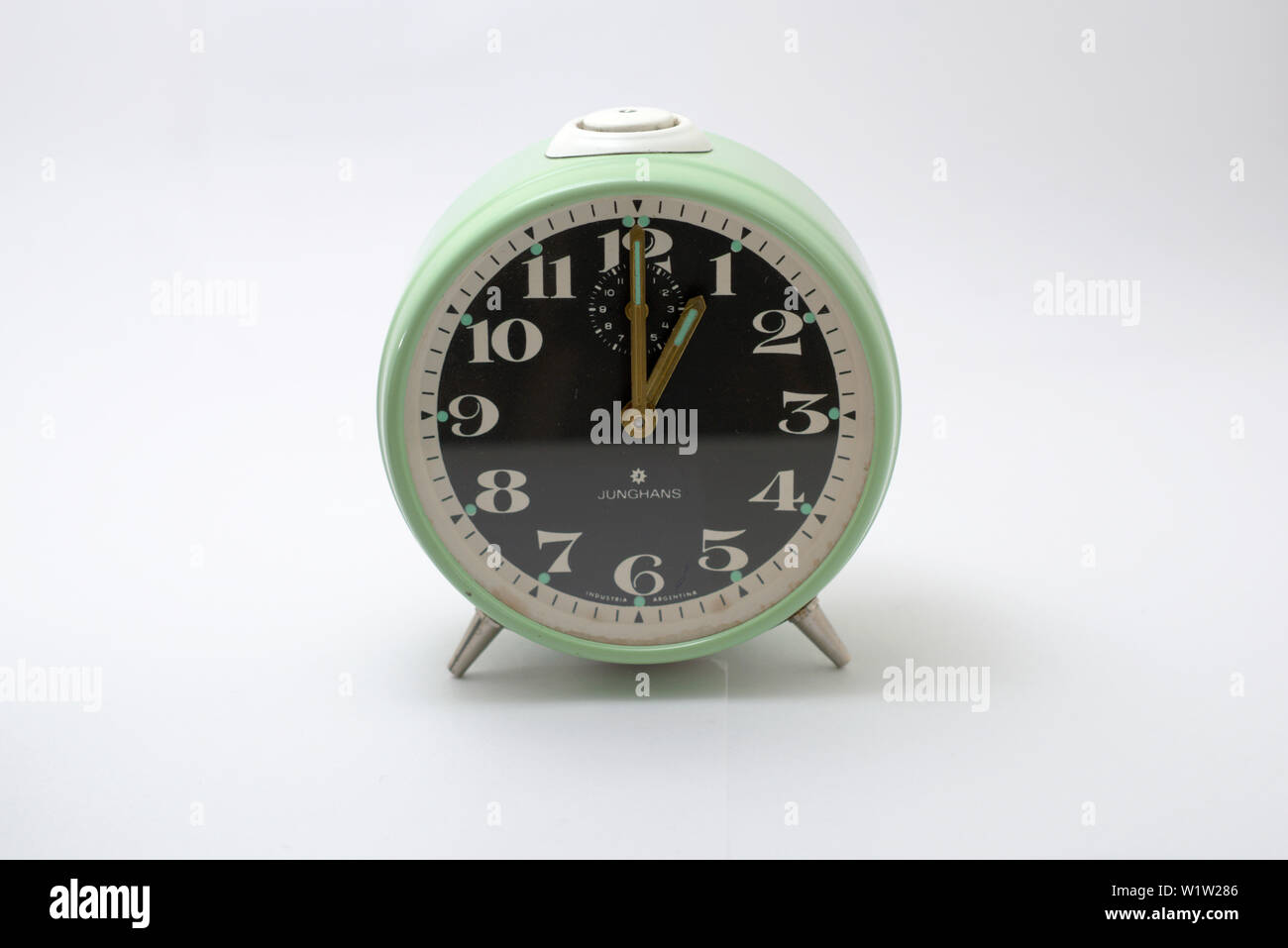 Clock showing 1 oclock hi-res stock photography and images - Alamy