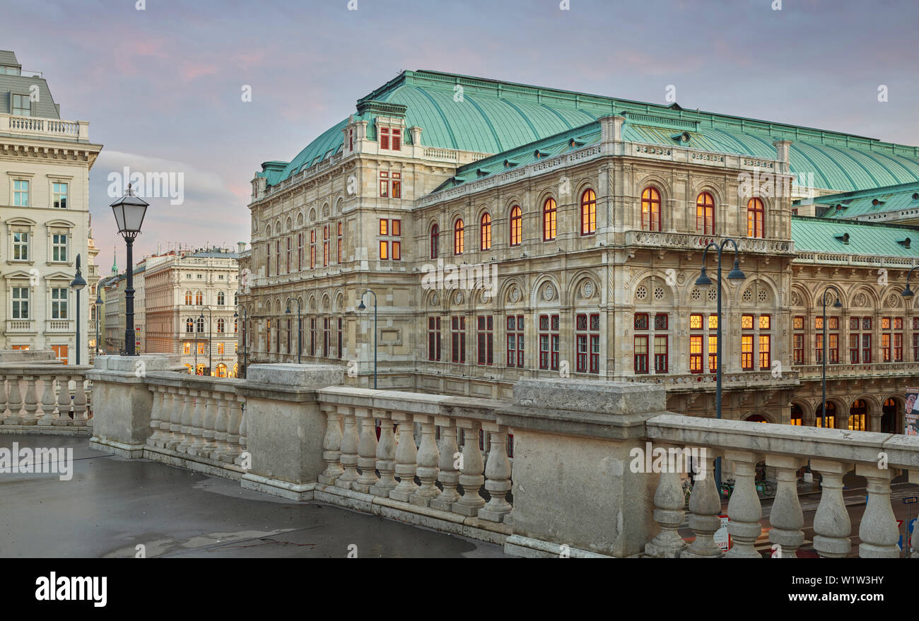 Vienna Opera, 1. District of the inner city, Vienna, Austria Stock ...