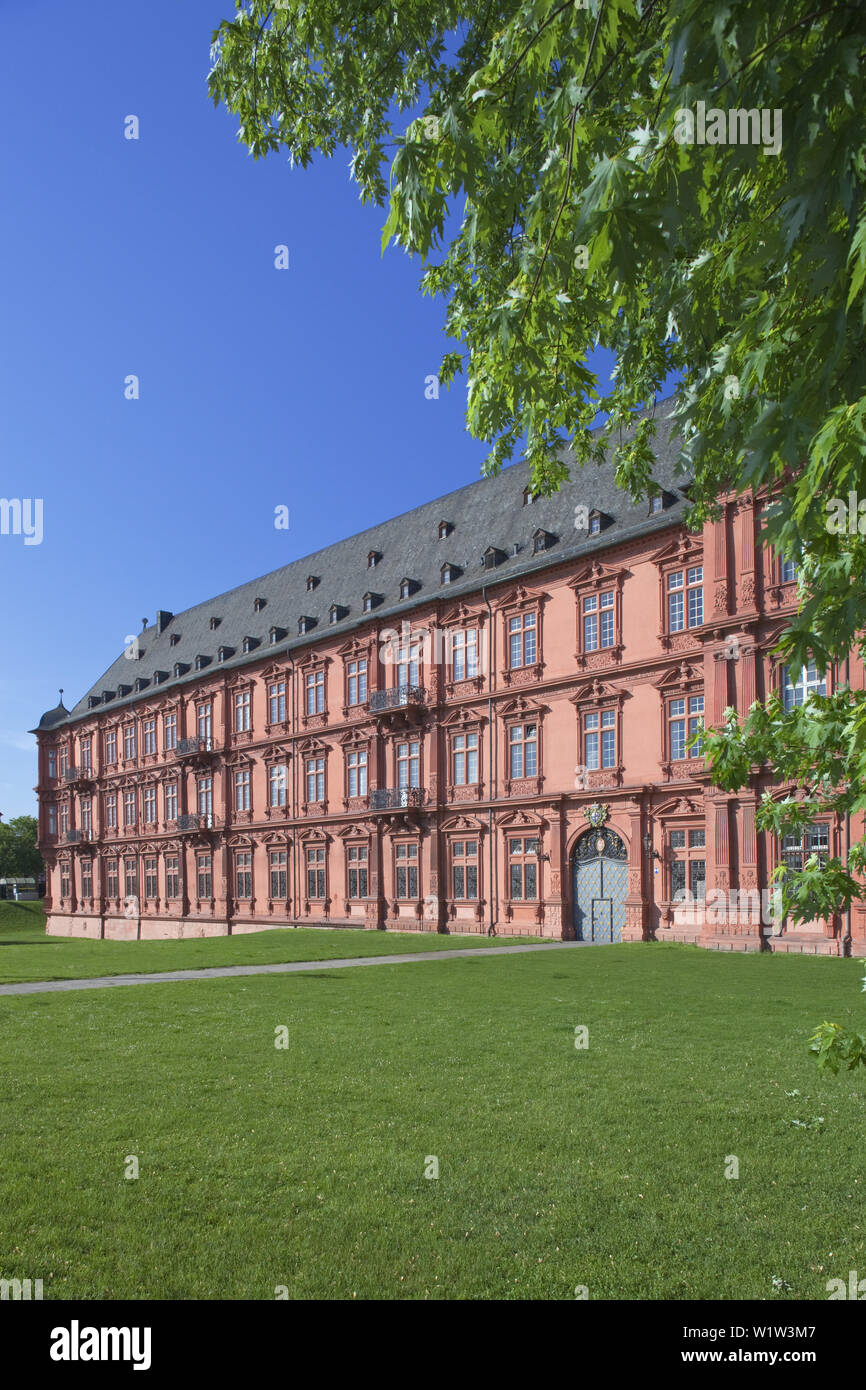 Mainz castle hi-res stock photography and images - Alamy