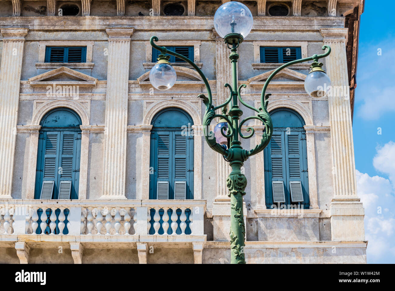 Old Palace, Facade, Piazza Bra, Verona, Veneto, Italy Stock Photo - Alamy