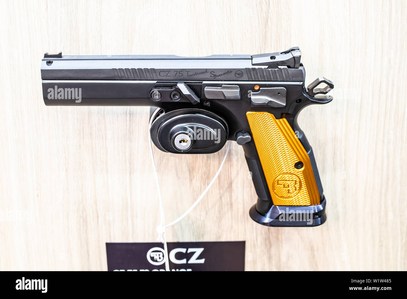 Cz 75 pistol hi-res stock photography and images - Alamy