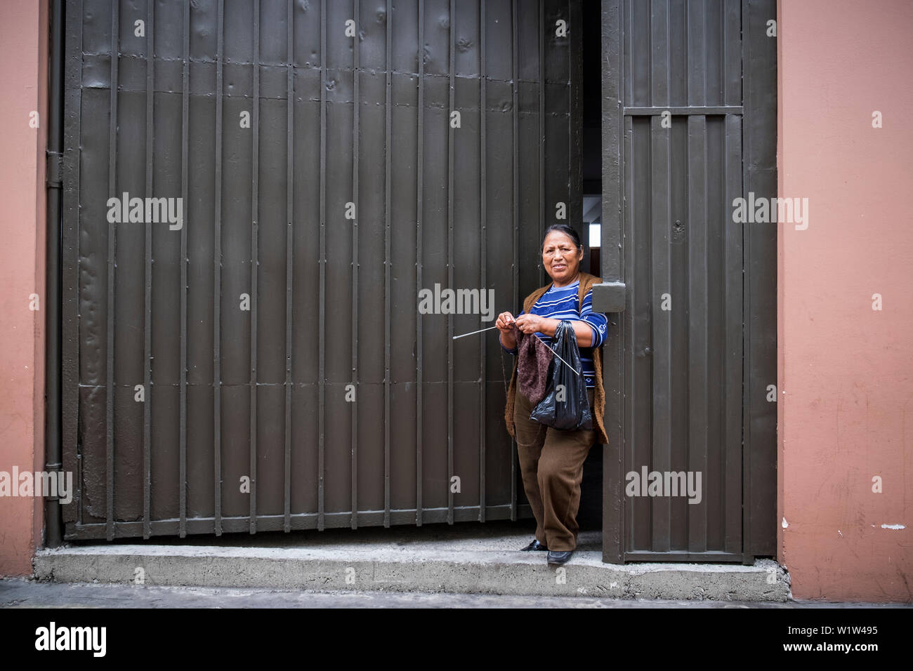 Perù lima daily life hi-res stock photography and images - Alamy