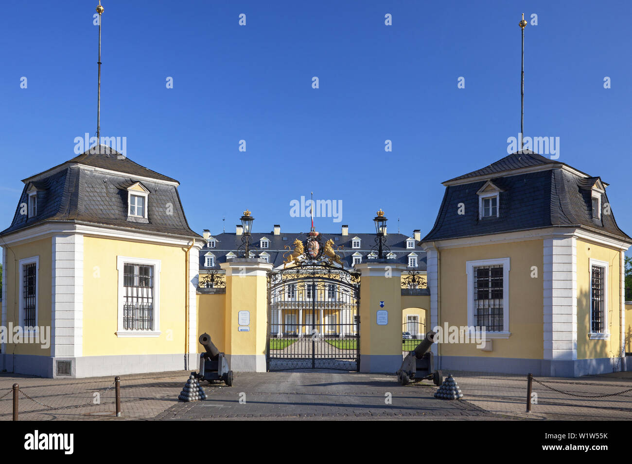 Neuwied castle hi-res stock photography and images - Alamy