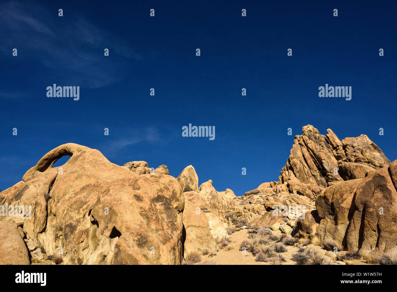 Alabama hills national park hi-res stock photography and images - Alamy