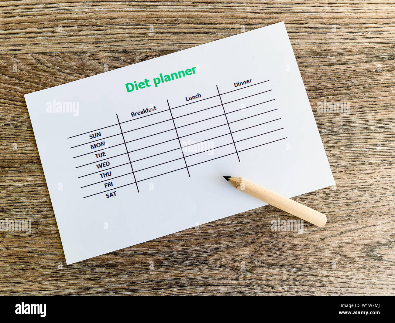 Health concept. Diet plan on wooden background Stock Photo - Alamy