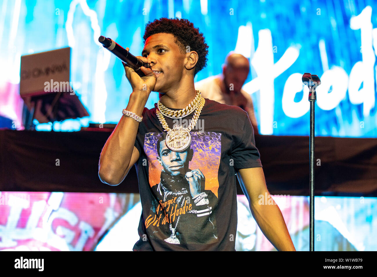July 2, 2019 - Milwaukee, Wisconsin, U.S - A BOOGIE WIT DA HOODIE ...