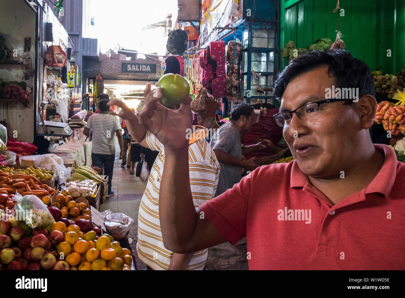 Perù, Ica, daily life Stock Photo - Alamy
