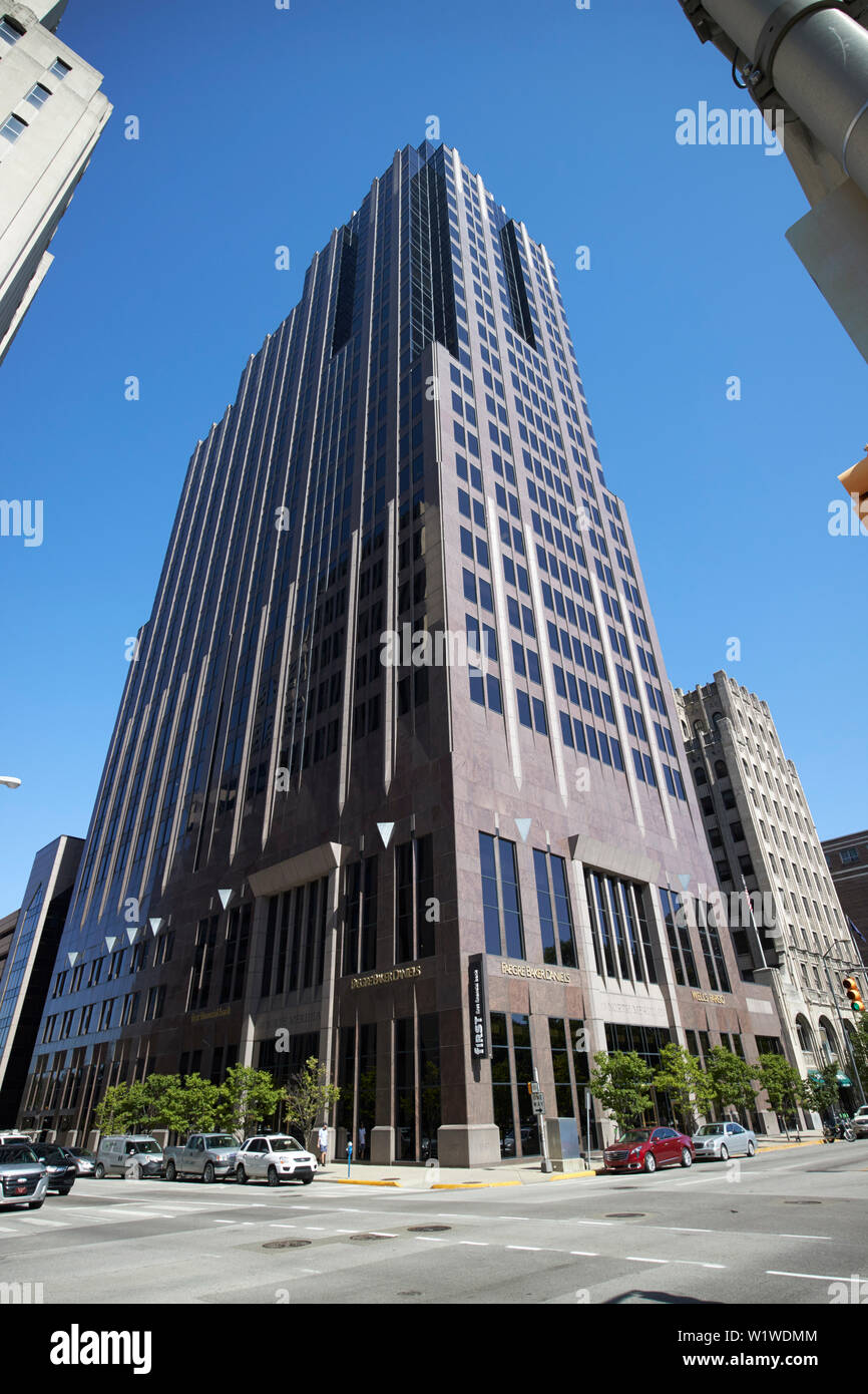 300 north meridian hi-res stock photography and images - Alamy