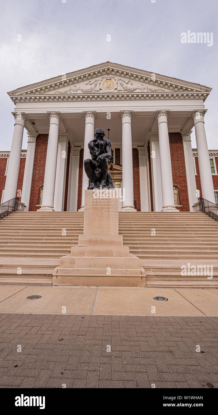 The Thinker statue at University of Louisville - LOUISVILLE. USA - JUNE ...