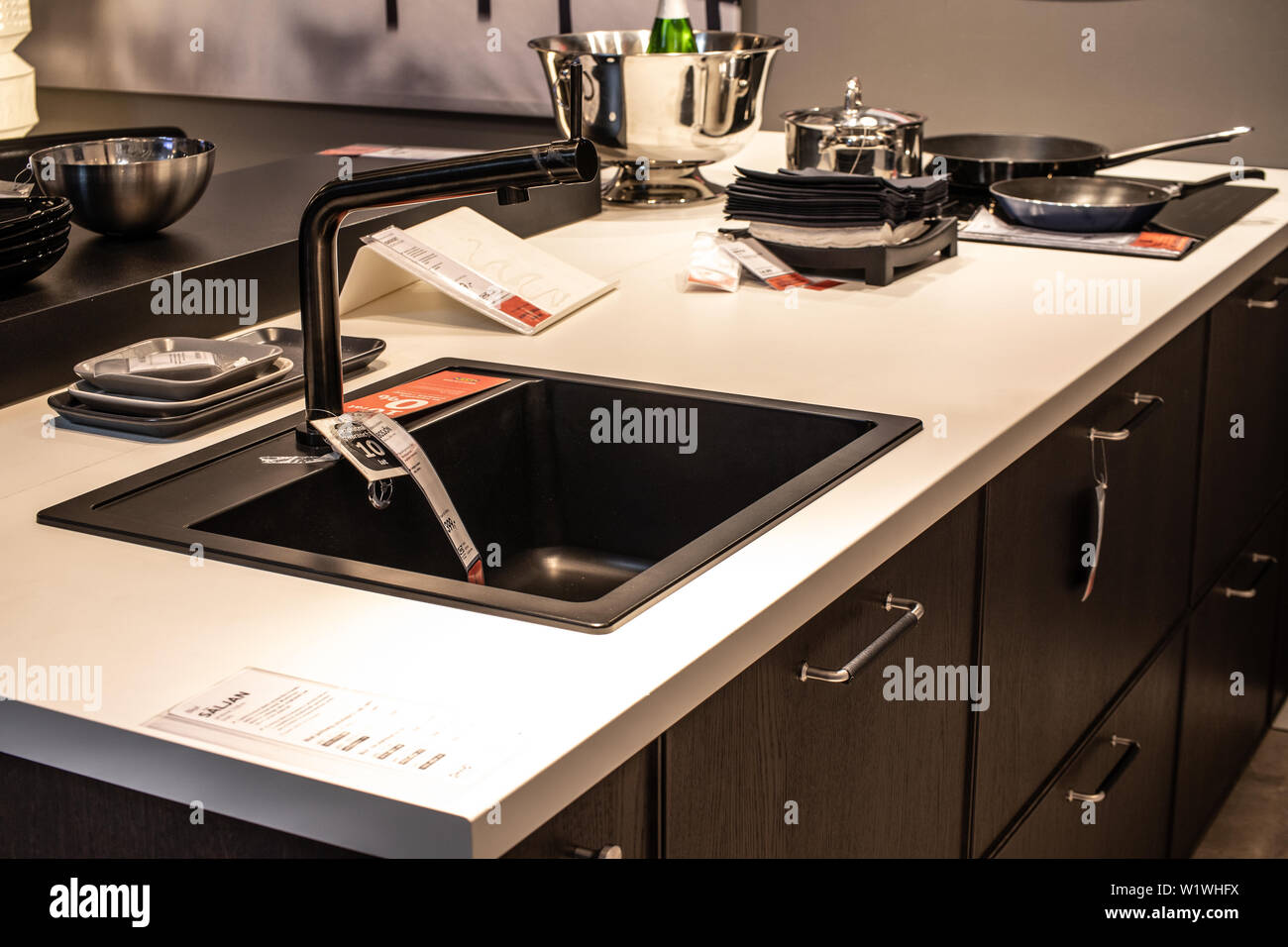 Kitchen furniture exhibition sale hi-res stock photography and images ...