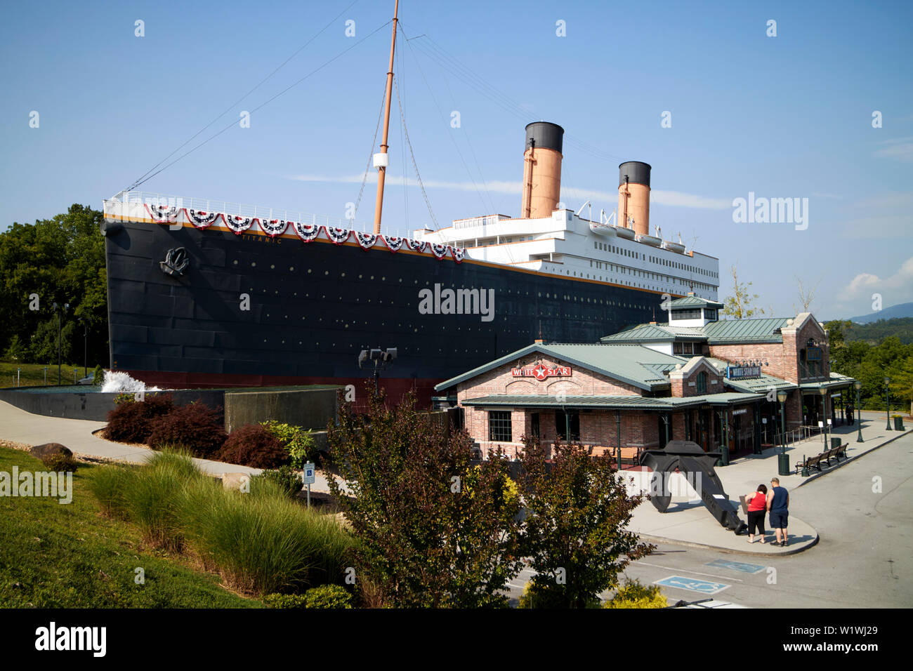 The titanic museum attraction Pigeon Forge, Tennessee, USA Stock Photo ...