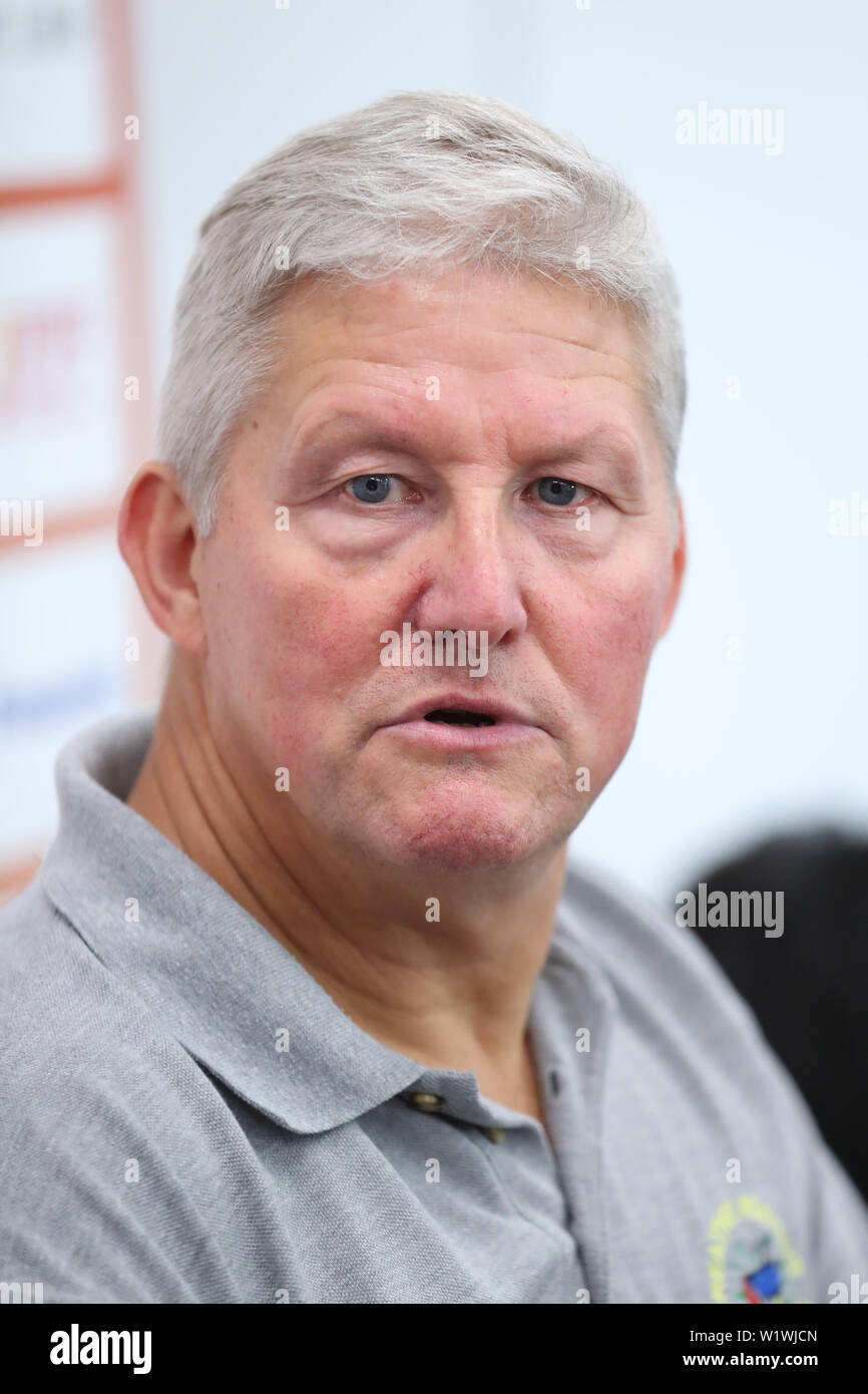 Tokyo, Japan. 3rd July, 2019. Jon Amos coach Para Powerlifting ...