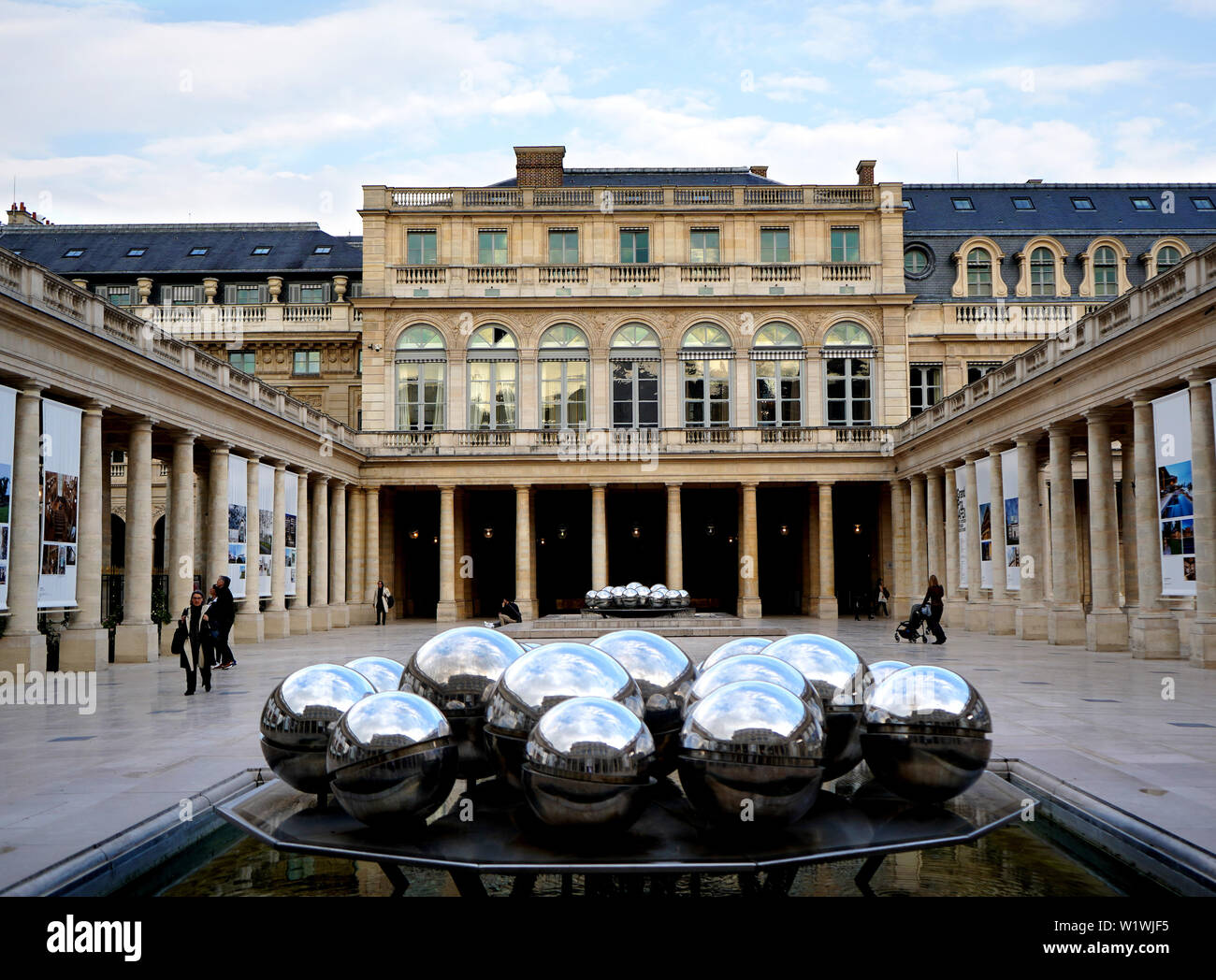 Palais Royale 4 Stock Photo - Alamy
