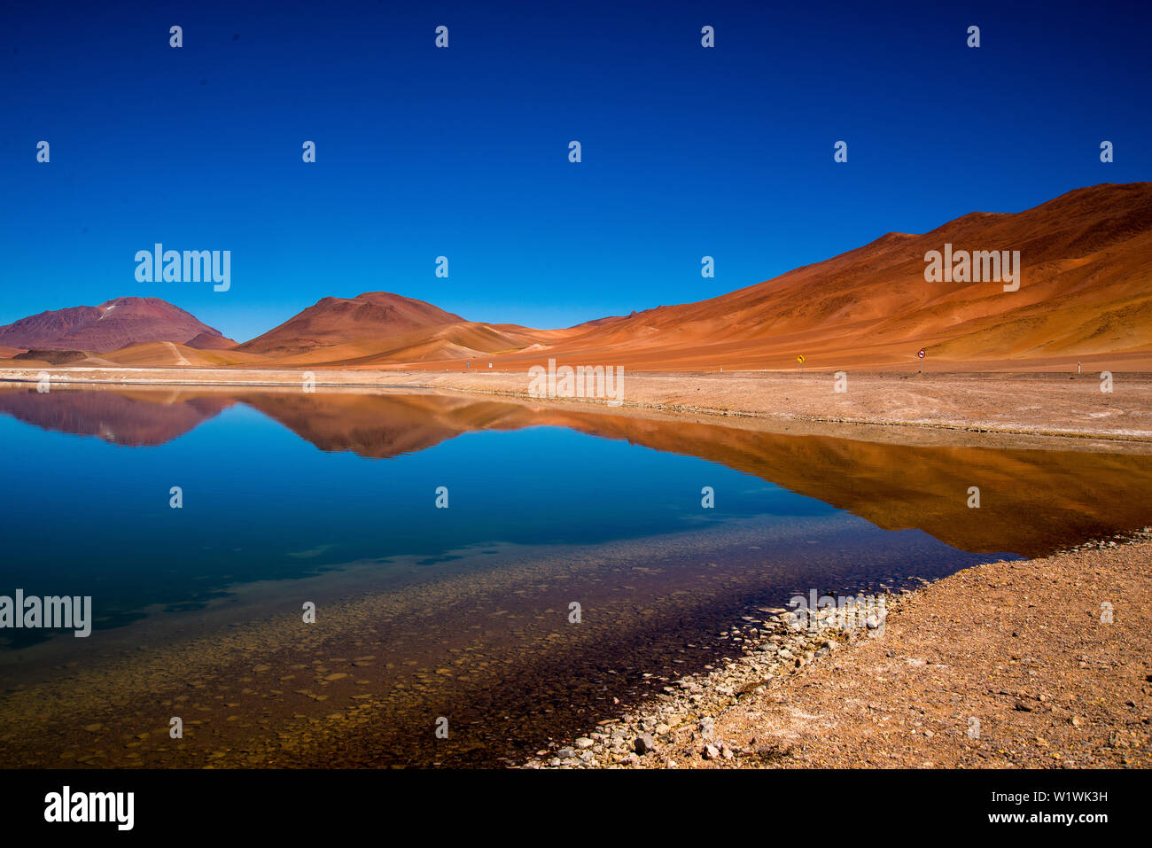 Atacama lagoon hi-res stock photography and images - Alamy