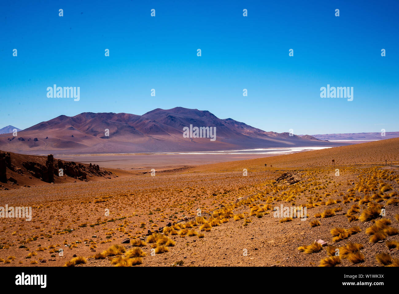 Very dry landscape hi-res stock photography and images - Alamy