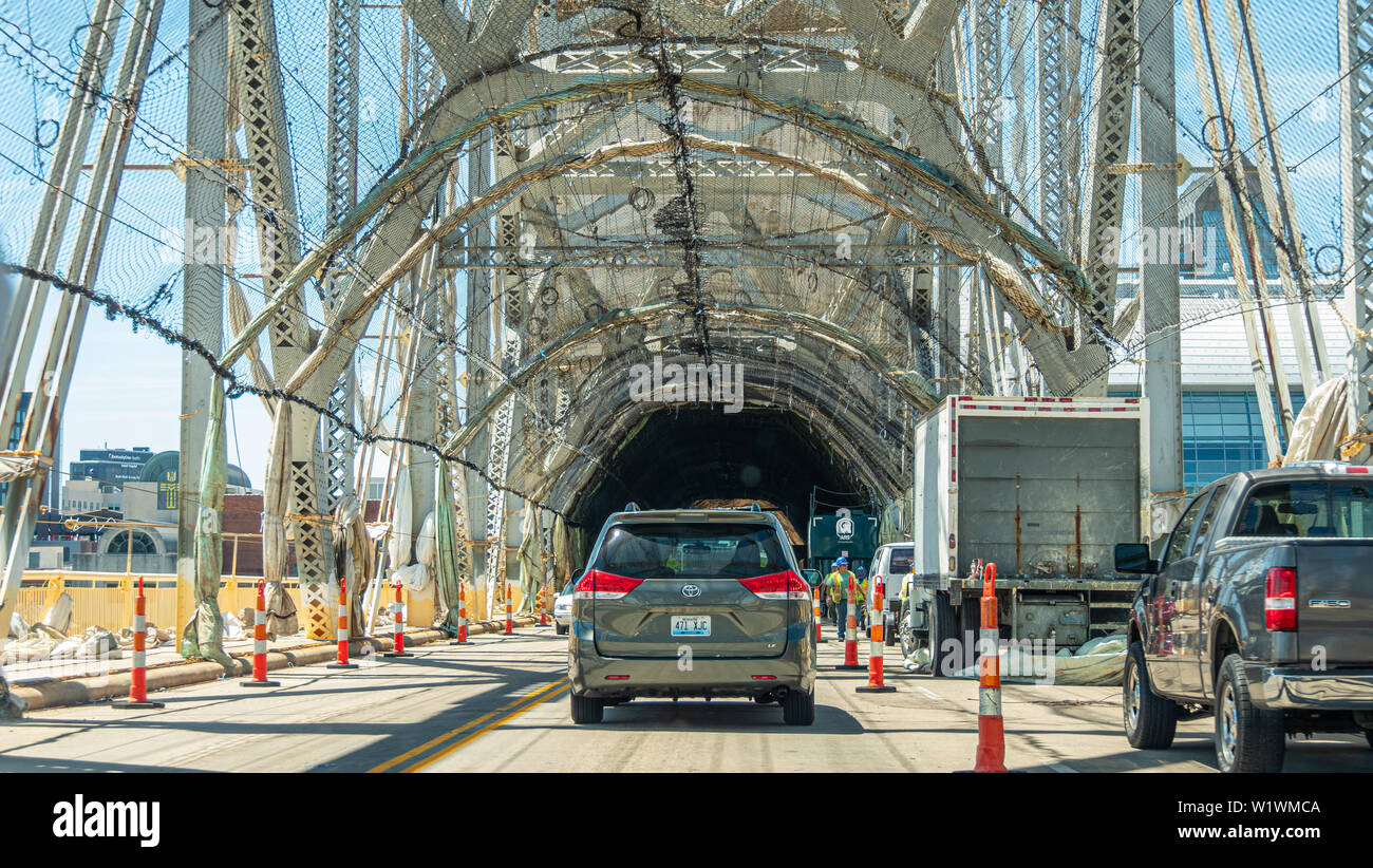 George Rogers Clark Bridge High Resolution Stock Photography and Images ...