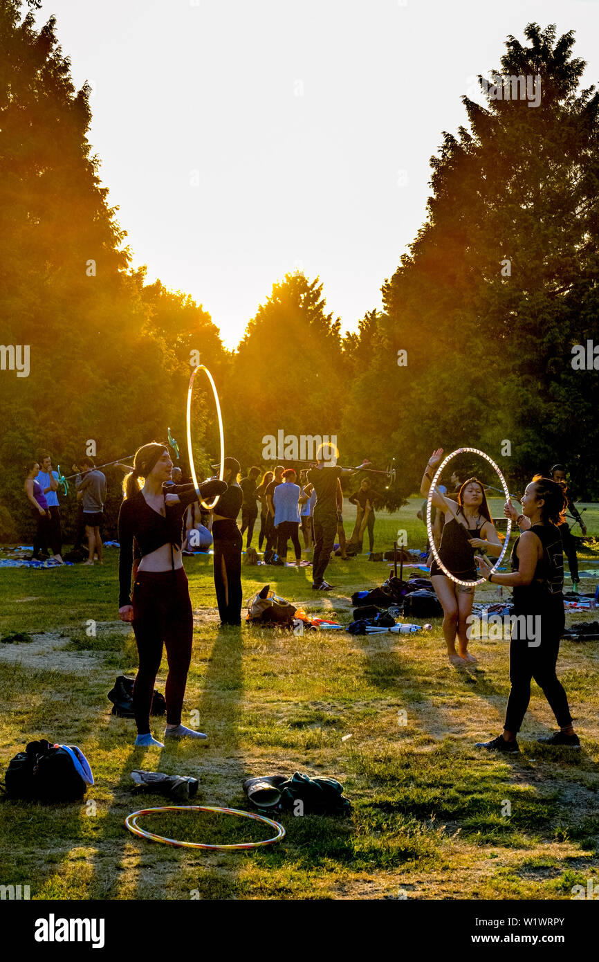 John hendry park hi-res stock photography and images - Alamy