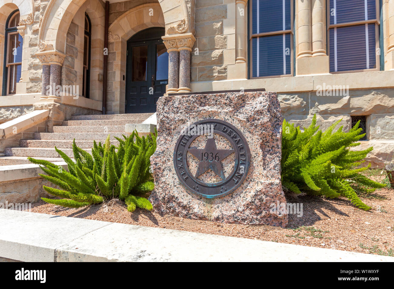 VICTORIA, TEXAS - JUNE 9, 2019 - Historic Victoria County Courthouse ...