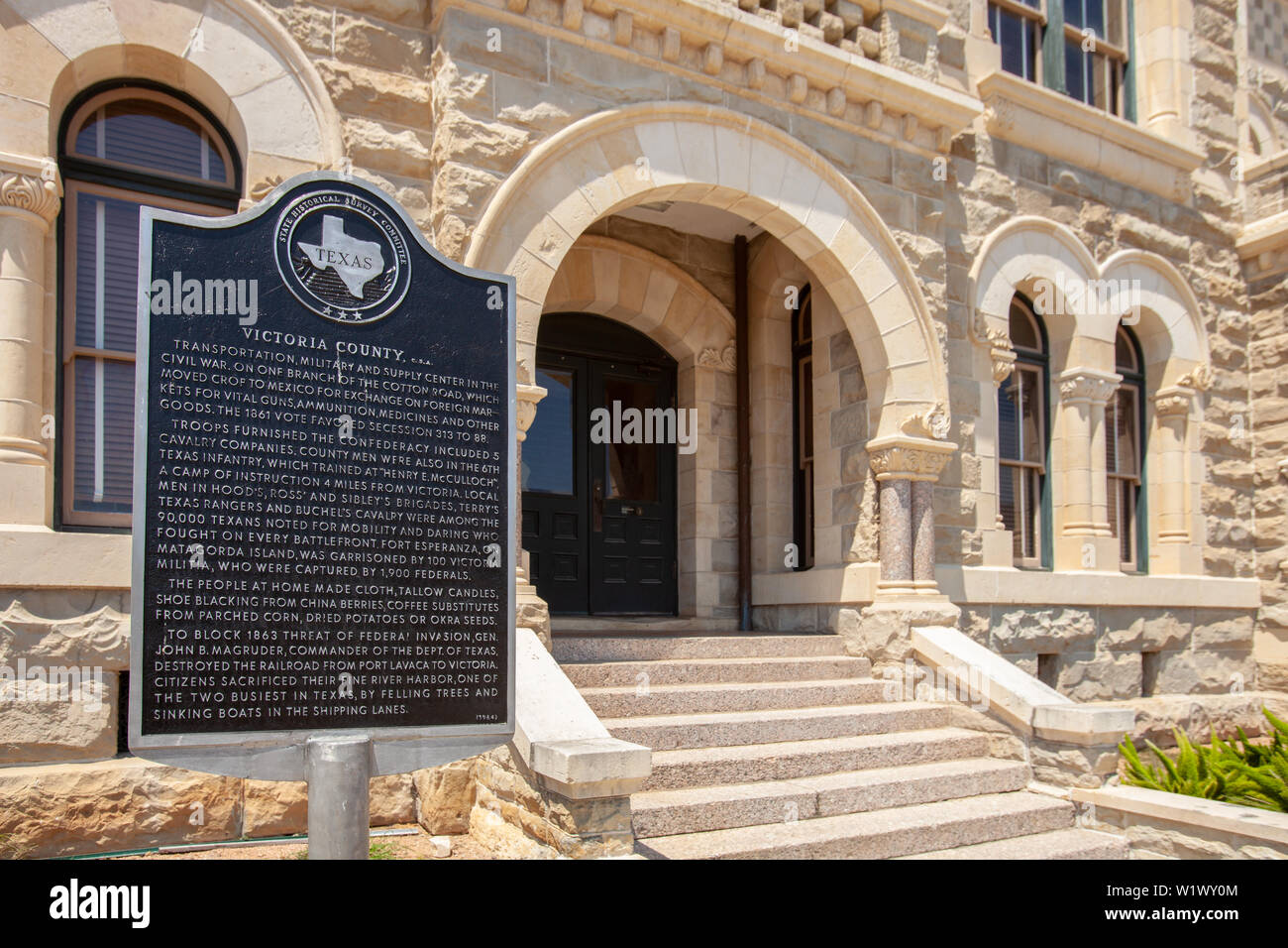 VICTORIA, TEXAS - JUNE 9, 2019 - Historic Victoria County Courthouse ...