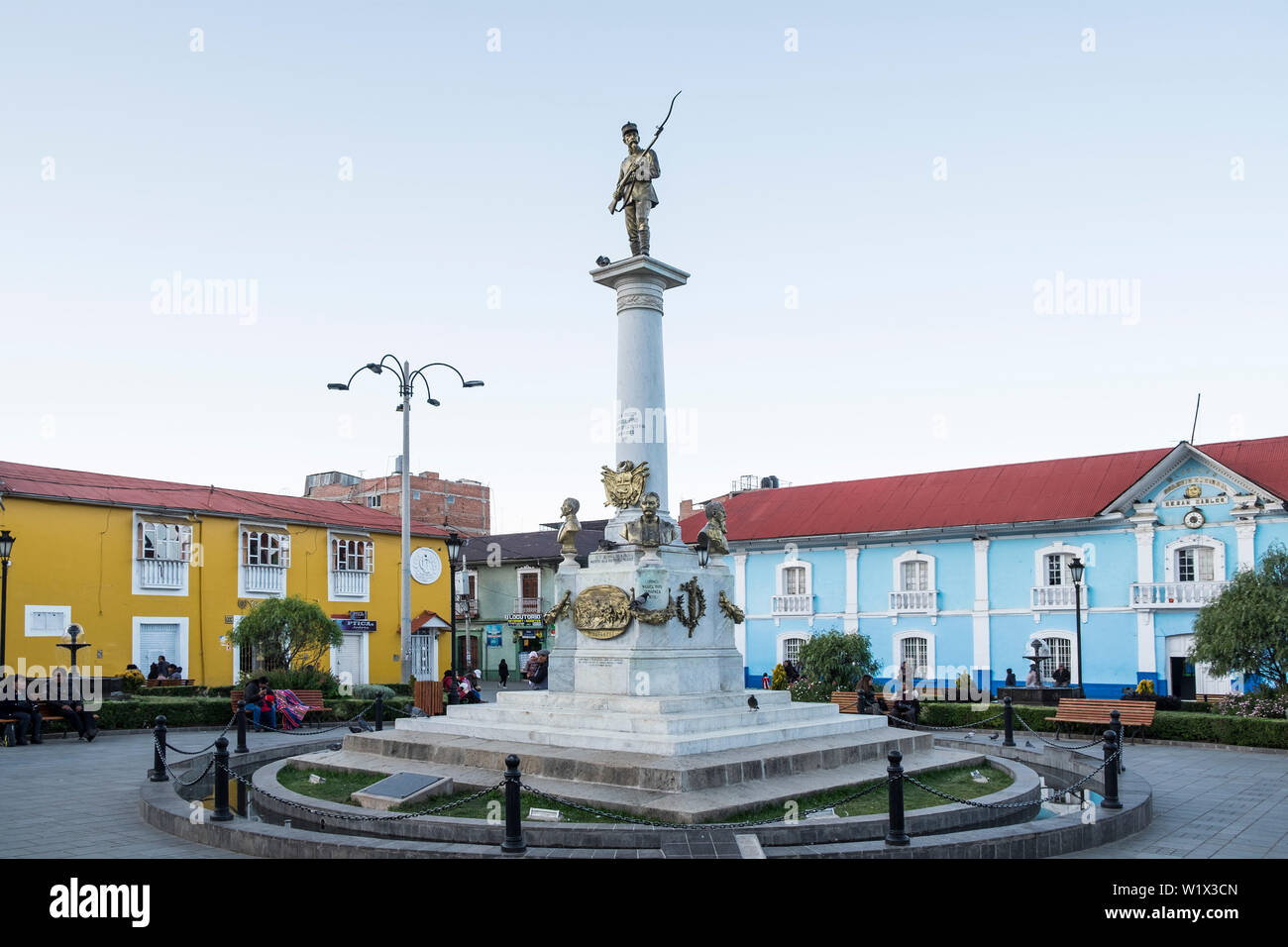 Perù, Puno, town square Stock Photo - Alamy
