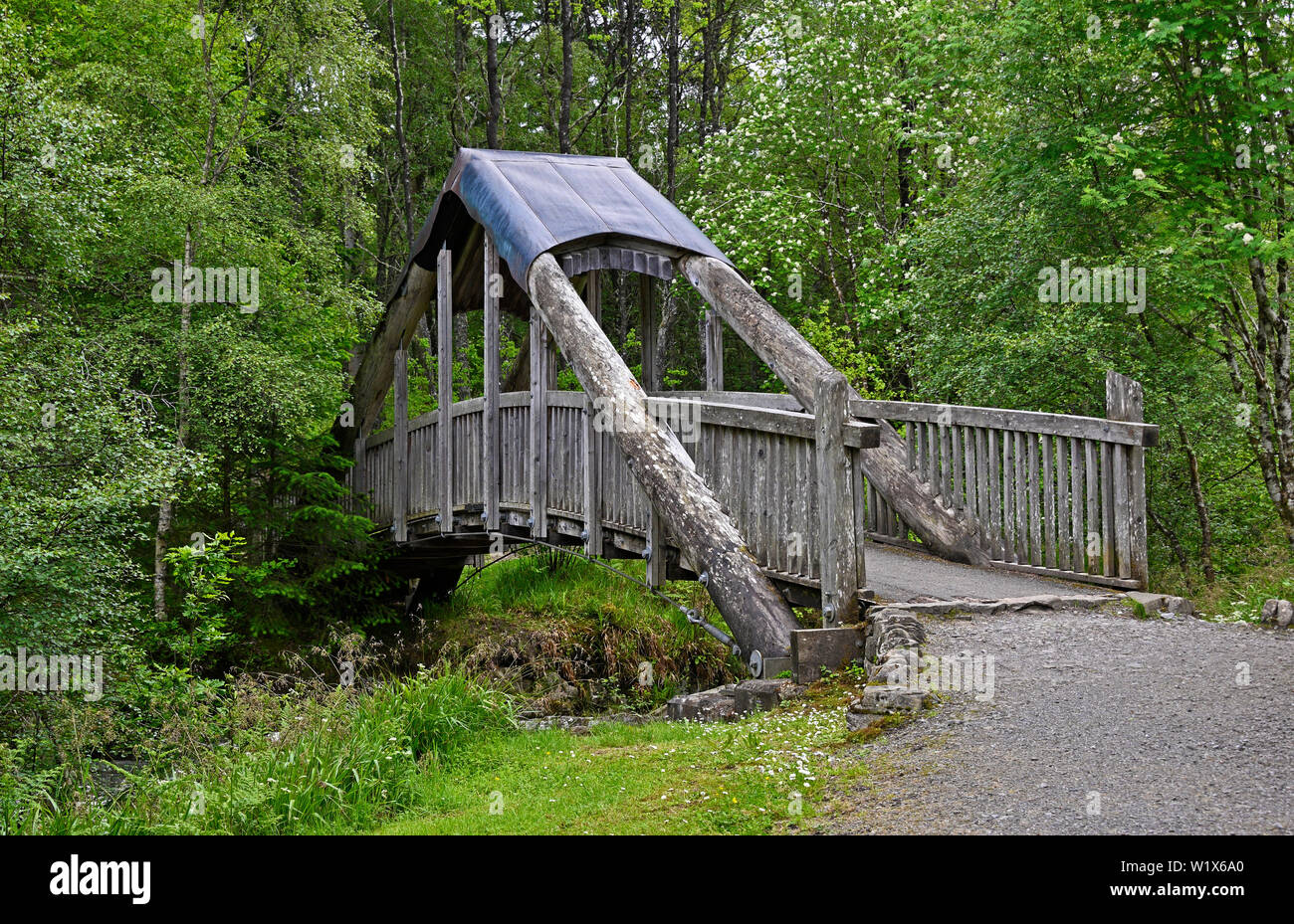 Carie burn bridge hi-res stock photography and images - Alamy