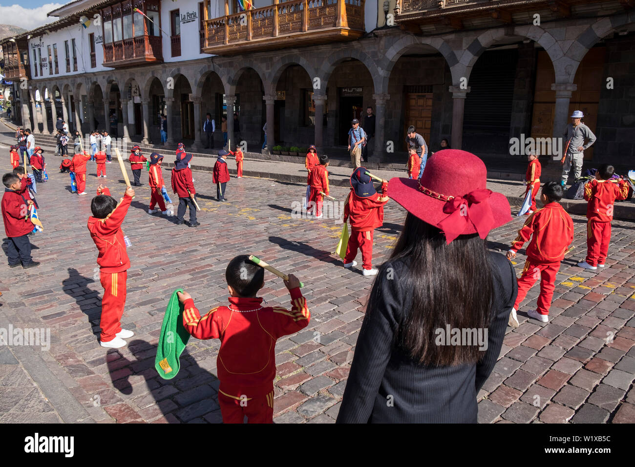 Real life in peru hi-res stock photography and images - Alamy