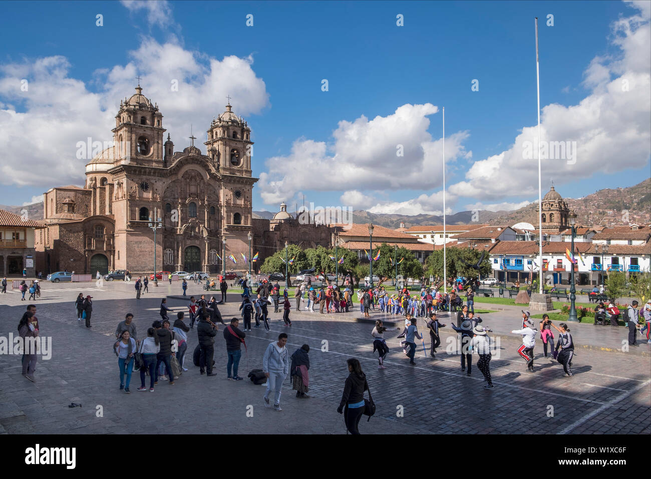 Armas de camino hi-res stock photography and images - Alamy