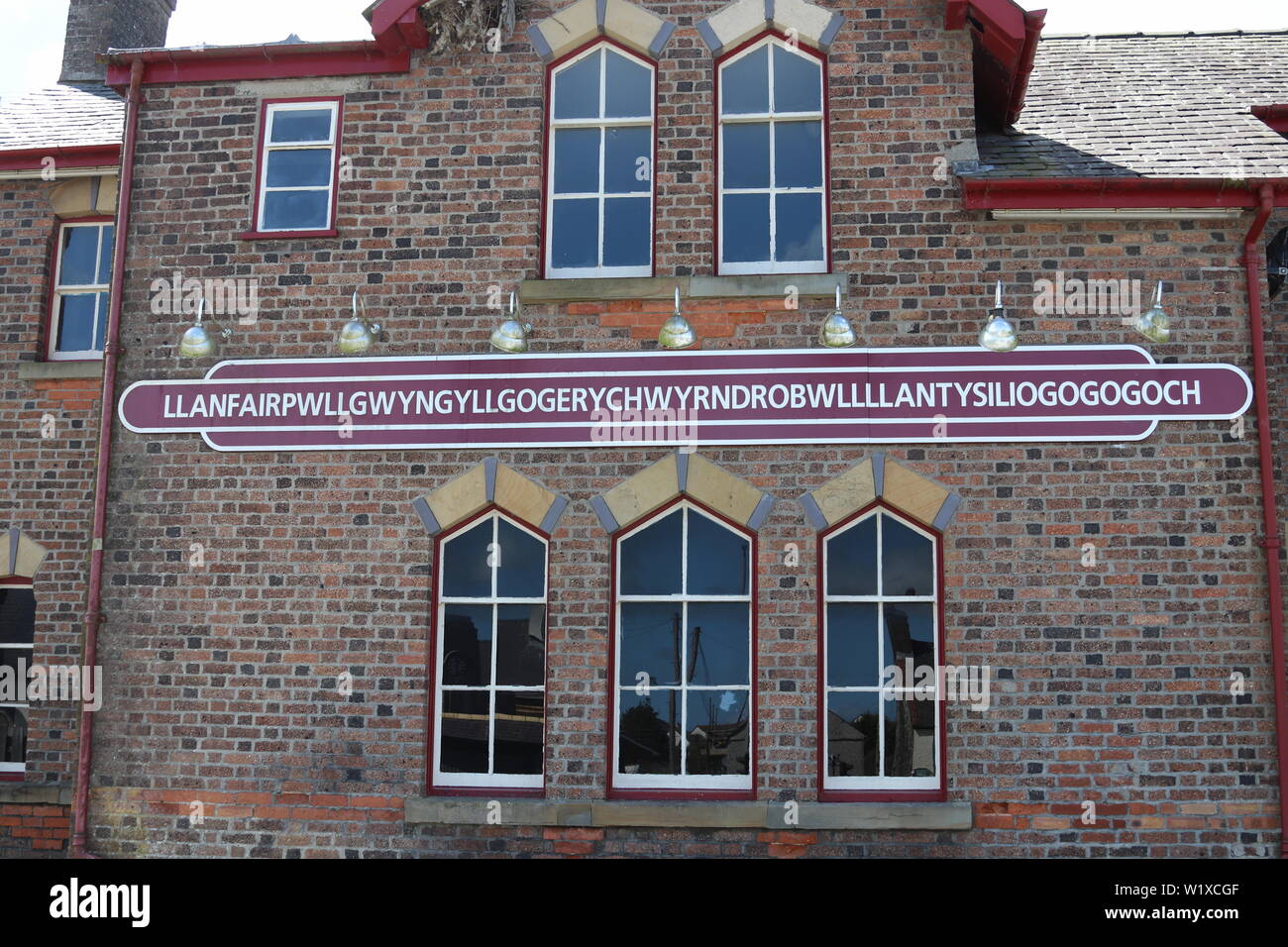 Llanfairpwllgwyngyllgogerychwyrndrobwllllantysiliogogog is a welsh ...