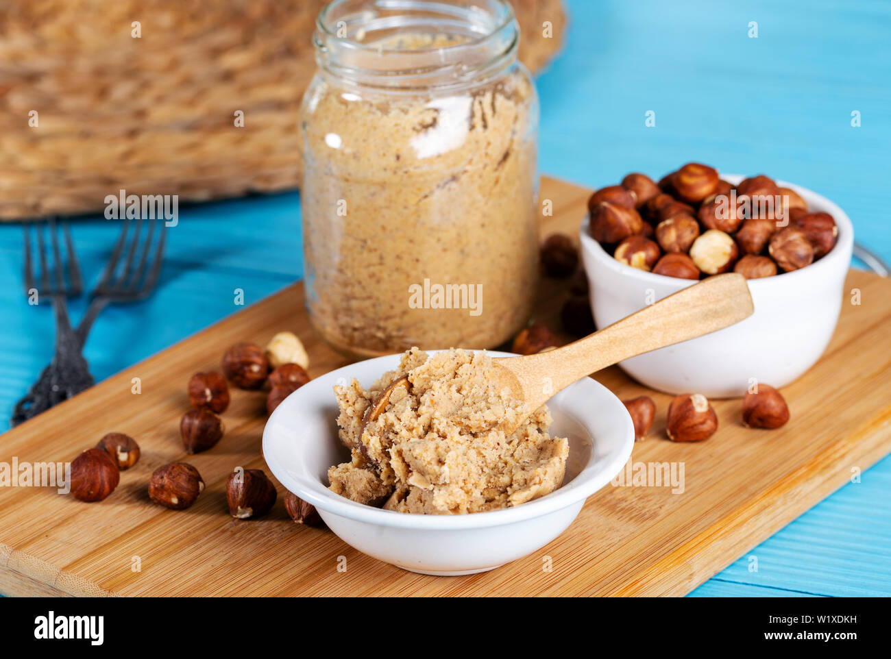 Creamy hazelnut filling hi-res stock photography and images - Alamy