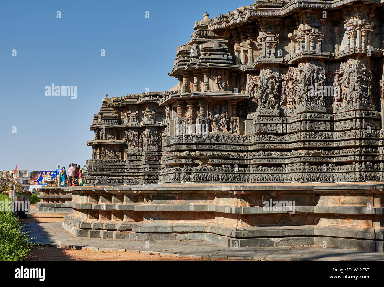 stone carvings on Halebid Hoysaleswara Jain temple, Dwarasamudra ...