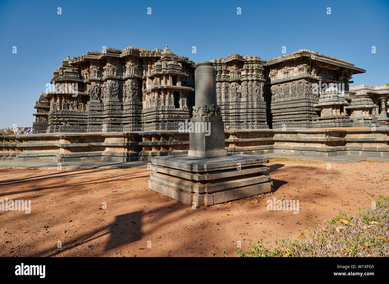 stone carvings on Halebid Hoysaleswara Jain temple, Dwarasamudra ...