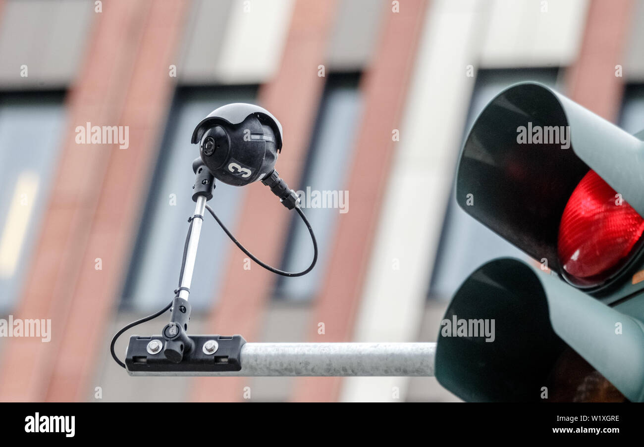 Hamburg, Germany. 04th July, 2019. A thermal imaging camera observes a ...
