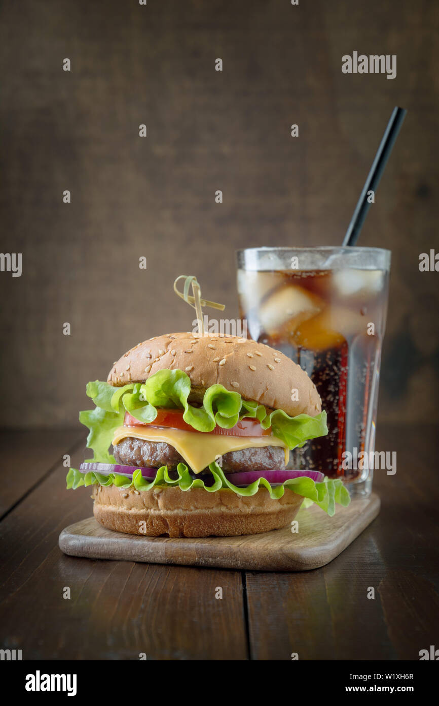 Meat cube burger hi-res stock photography and images - Alamy