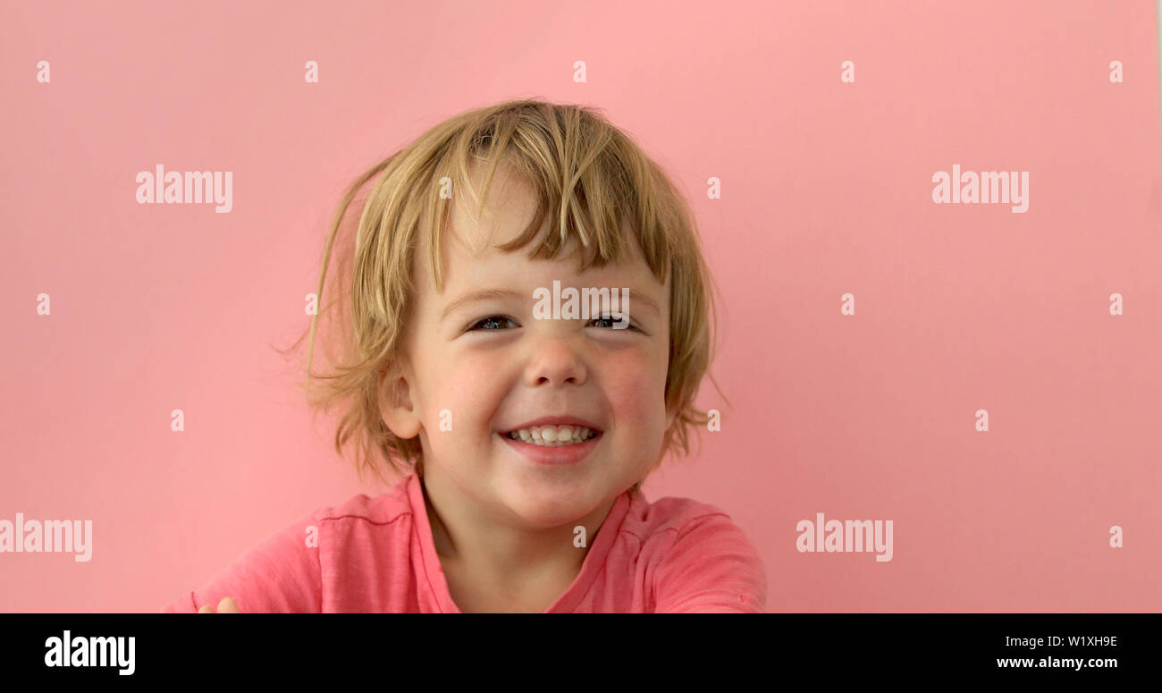 Adorable child hi-res stock photography and images - Alamy