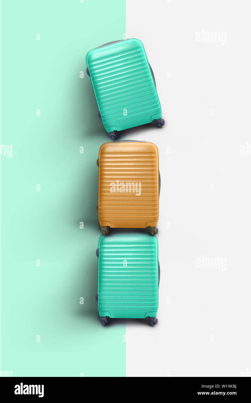 Modern suitcases hi-res stock photography and images - Alamy