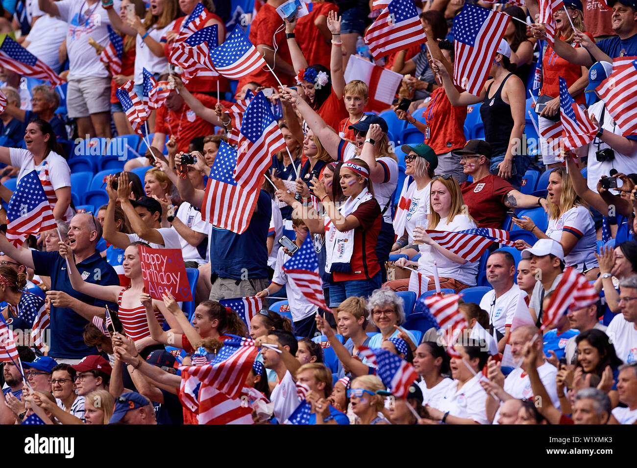Lyon stands hi-res stock photography and images - Alamy