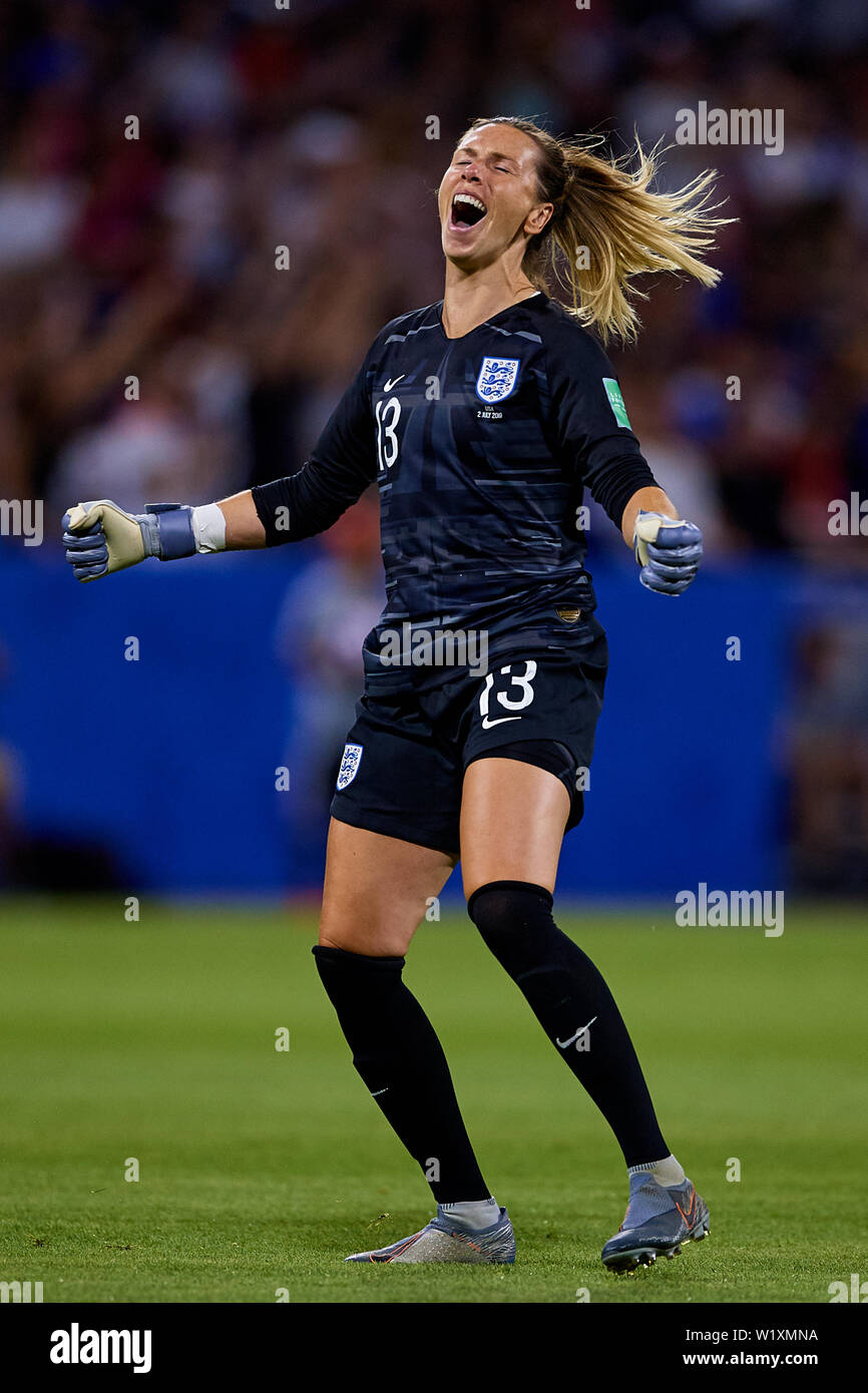 LYON, FRANCE - JULY 02: Carly Telford of England reacts during the 2019 ...