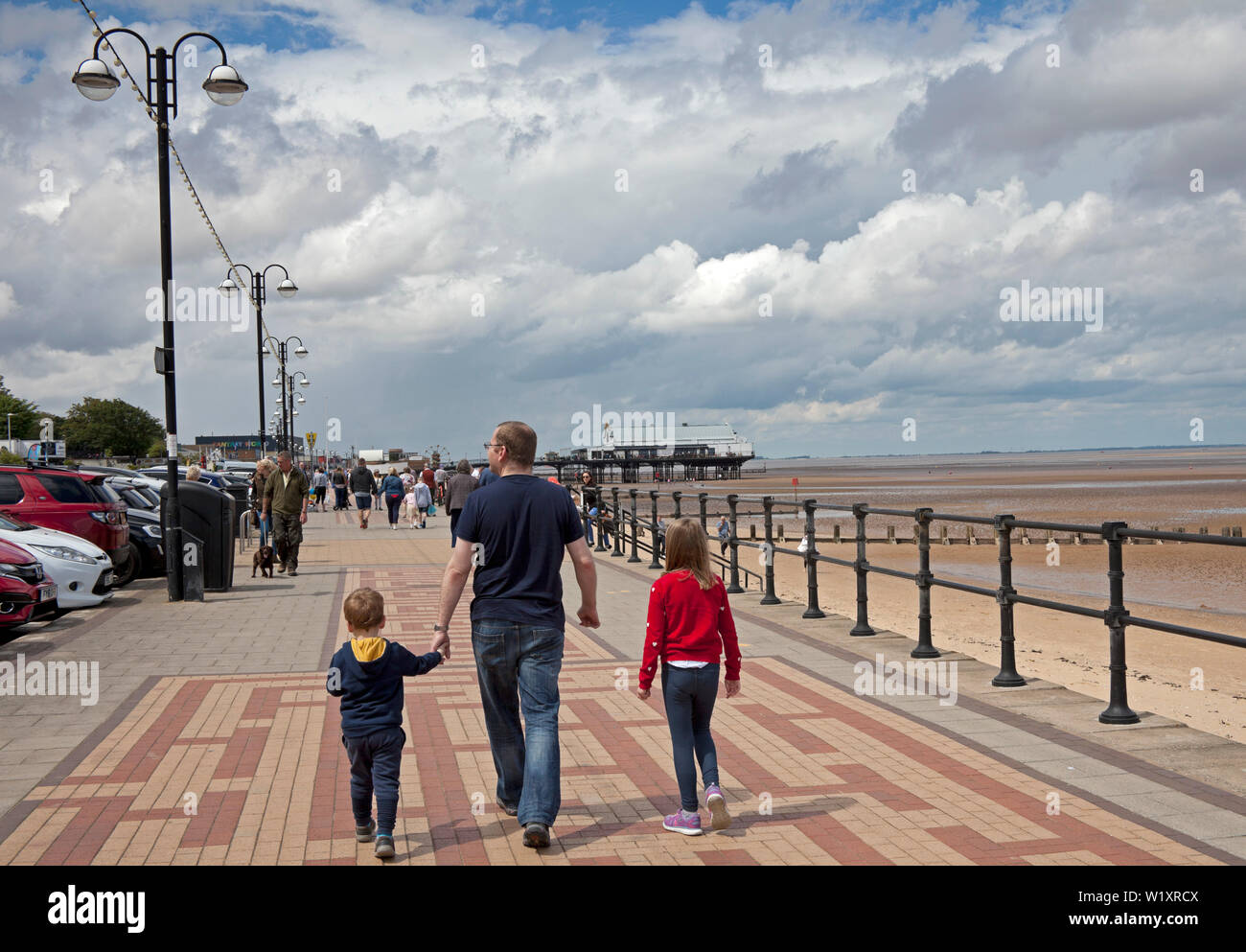 Cleethorpes promenade hi-res stock photography and images - Alamy