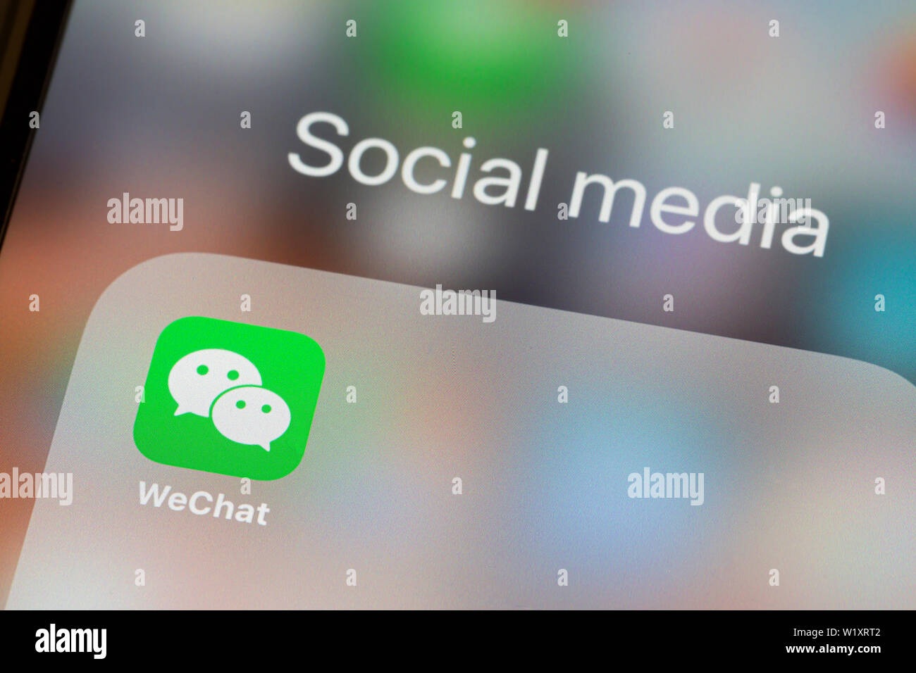 Wechat logo hi-res stock photography and images - Alamy