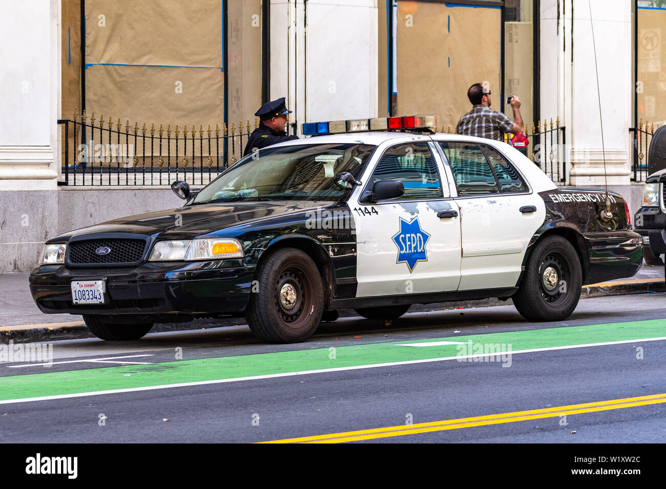 San francisco police pride car hi-res stock photography and images - Alamy