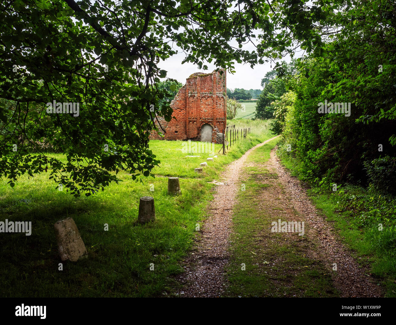 English ruins ruined england hi-res stock photography and images - Alamy