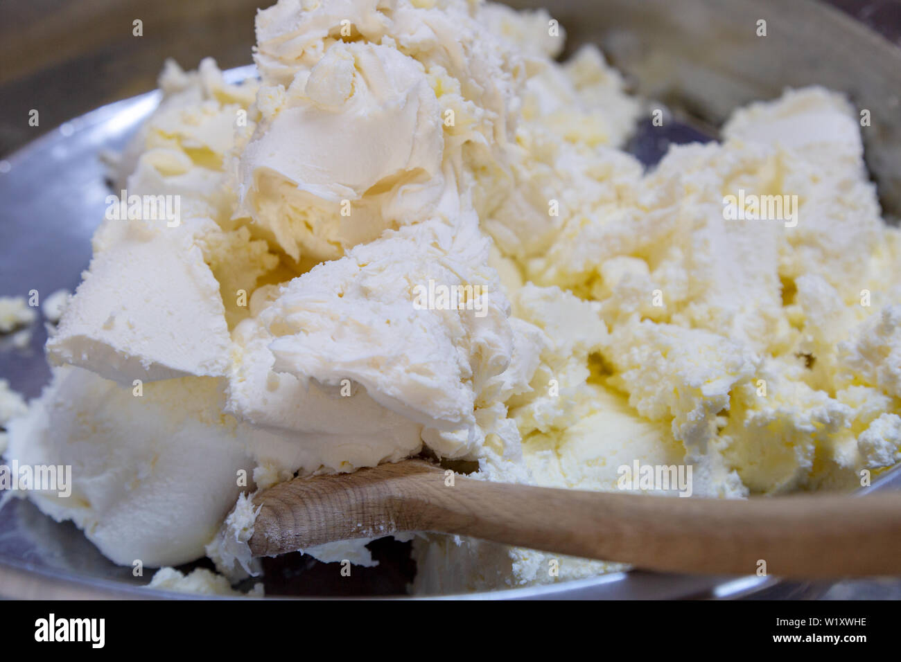 Kaymak hi-res stock photography and images - Alamy