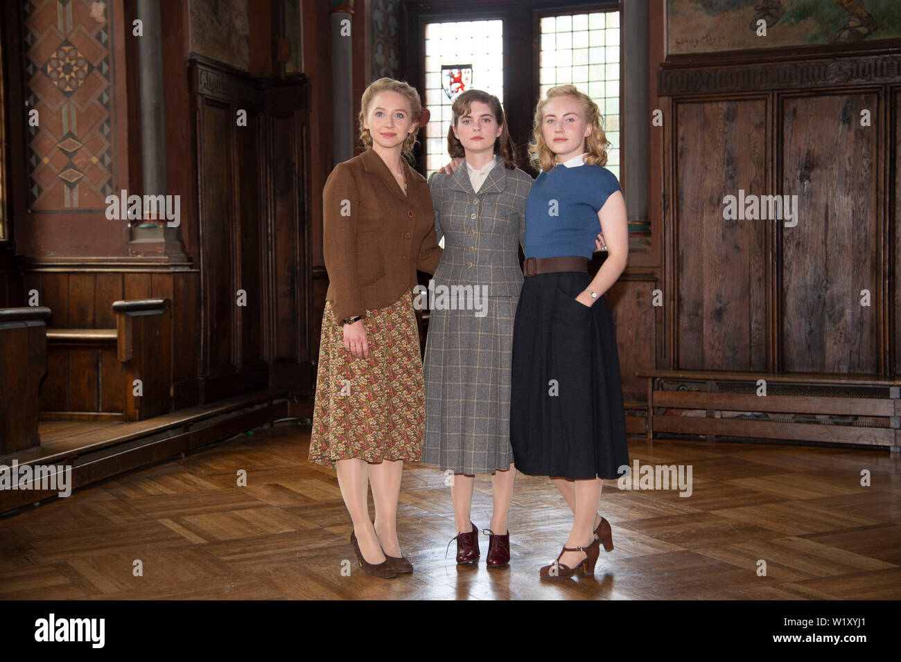 from left: Actress Anna Maria MUEHE, MÃ he, in the role of Margot Wolf ...