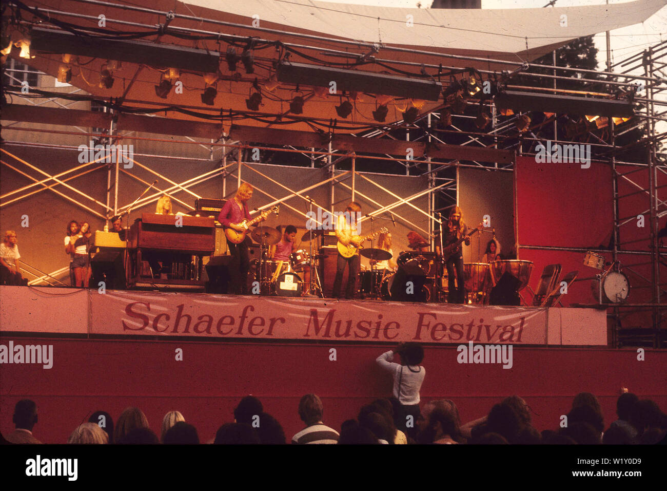 THE ALLMAN BROTHERS US rock group at the Schaefer Music Festival in New ...