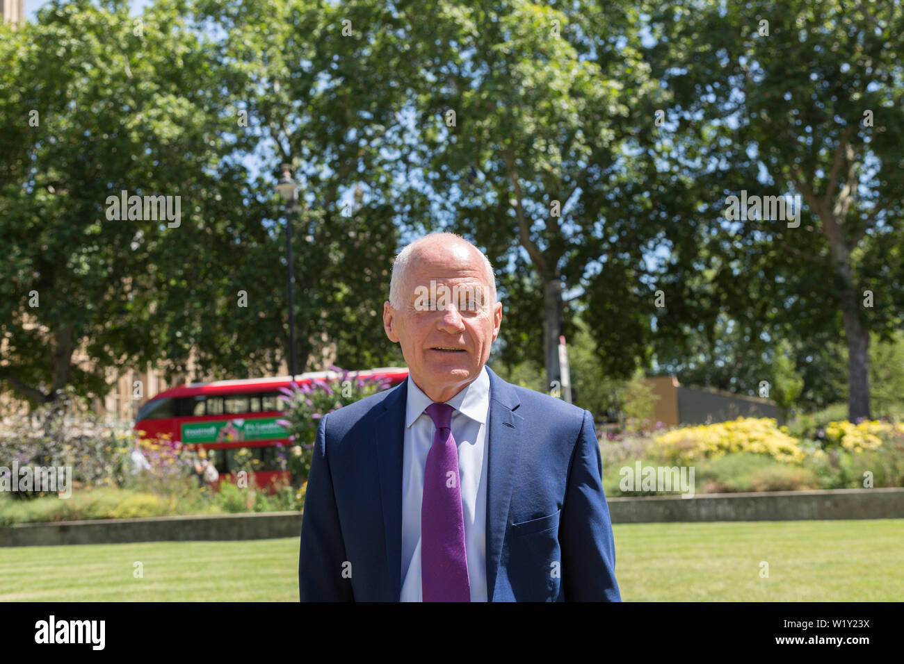 Lord cashman hi-res stock photography and images - Alamy