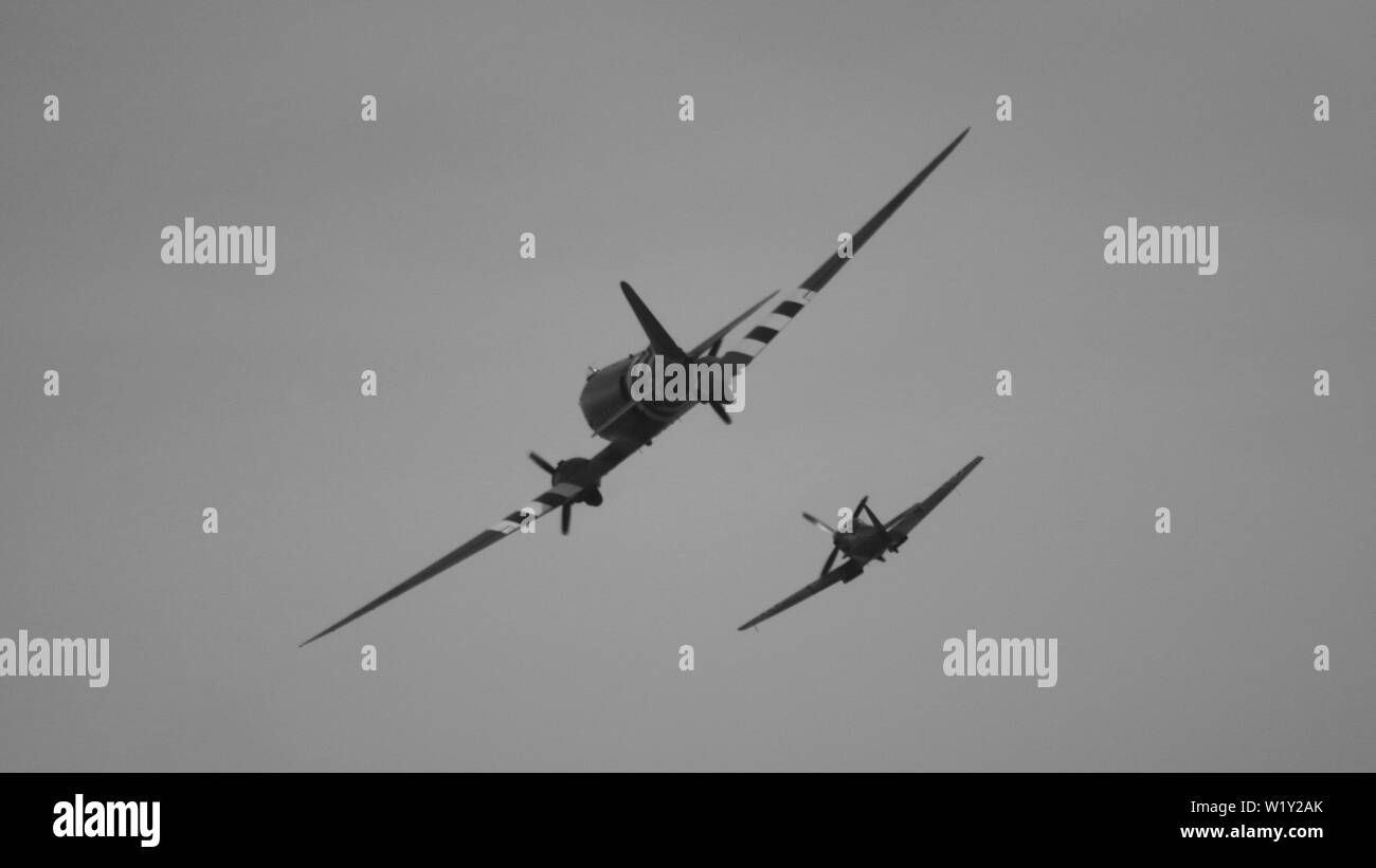 Clipped Wing Spitfire (Mark MkXVIe TE311) Displaying with Douglas ...